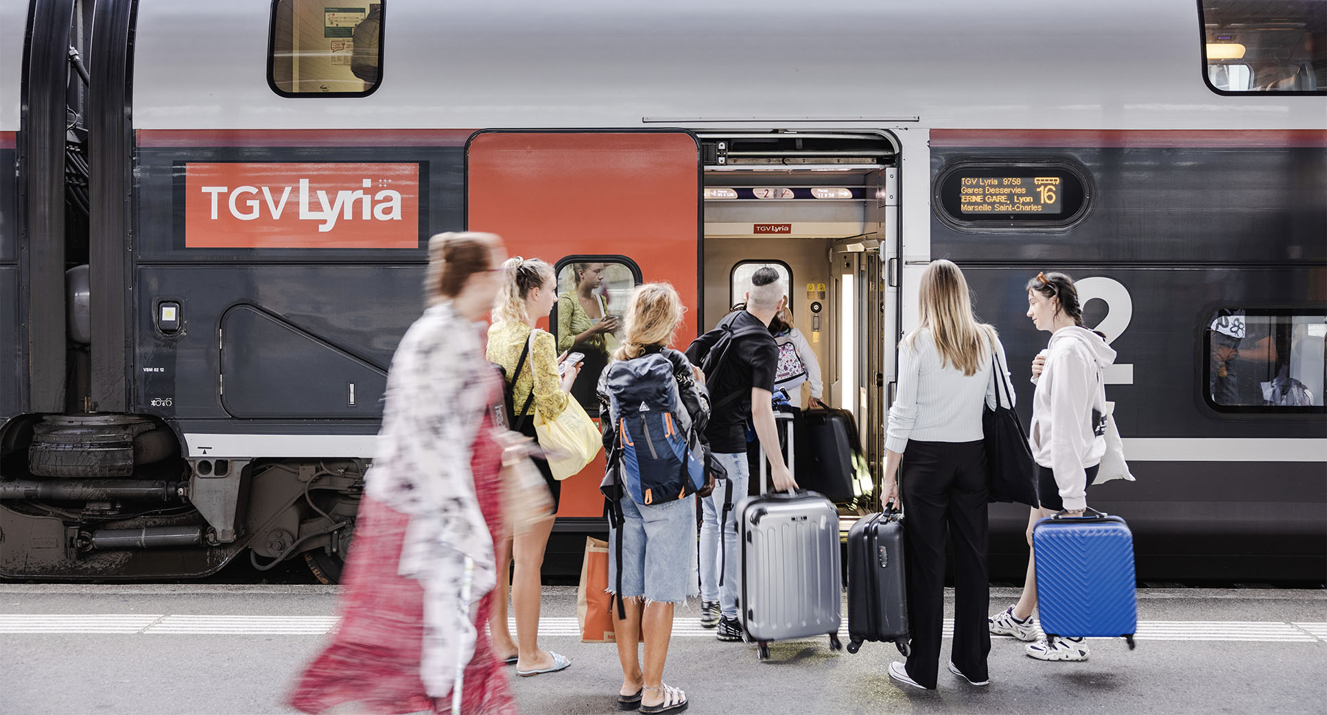 5 Motivos para Viajar no Trem TGV Lyria entre França e Suíça - TT ...